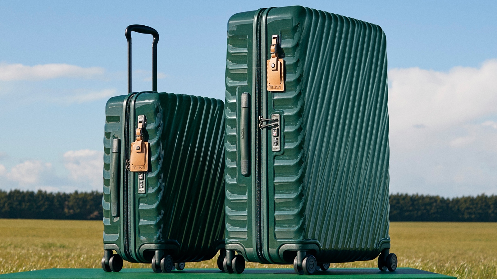 The Tumi 19 Degree Collection Premiers With Cutting-Edge Features And ...