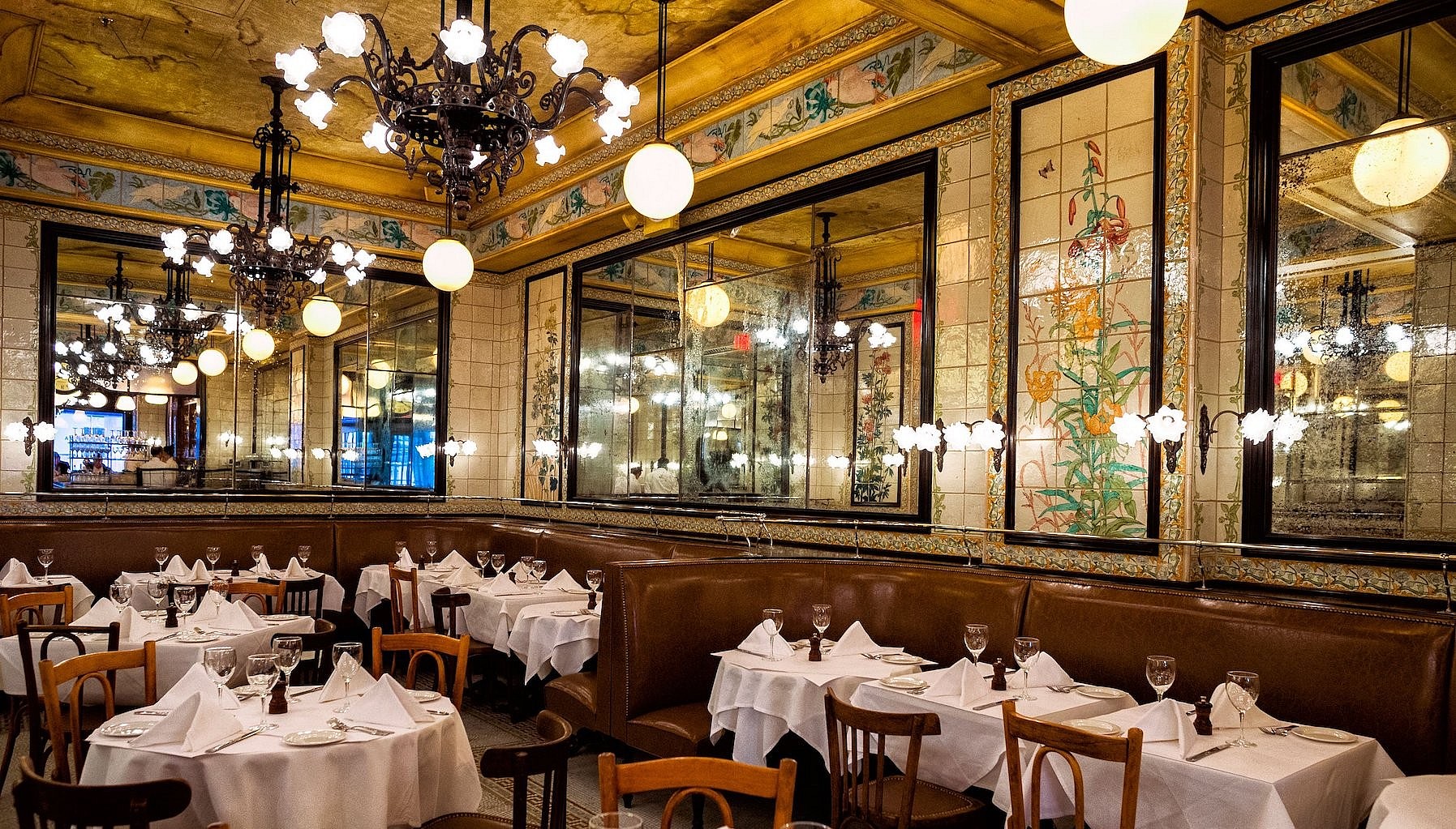 New York's legendary restaurant Balthazar get a new sibling - Augustine ...