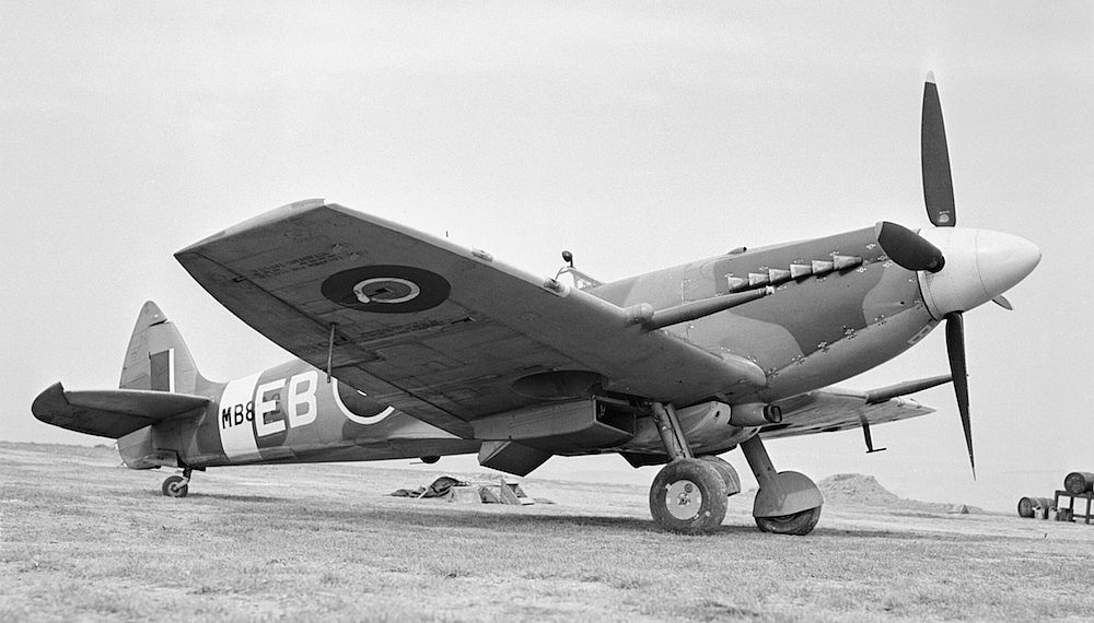 Dirty dozen - the joy of V12 engines | Robb Report Malaysia