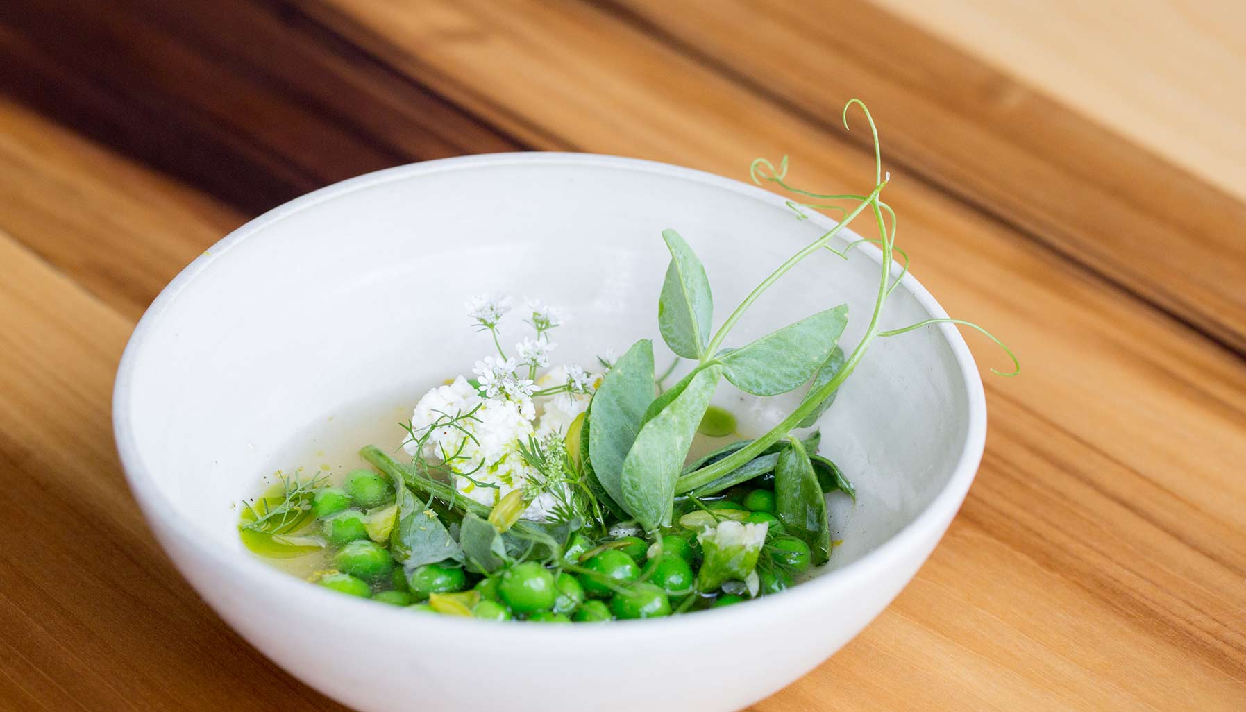 Flowery Eating - Restaurants and Bars Around The World that are ...