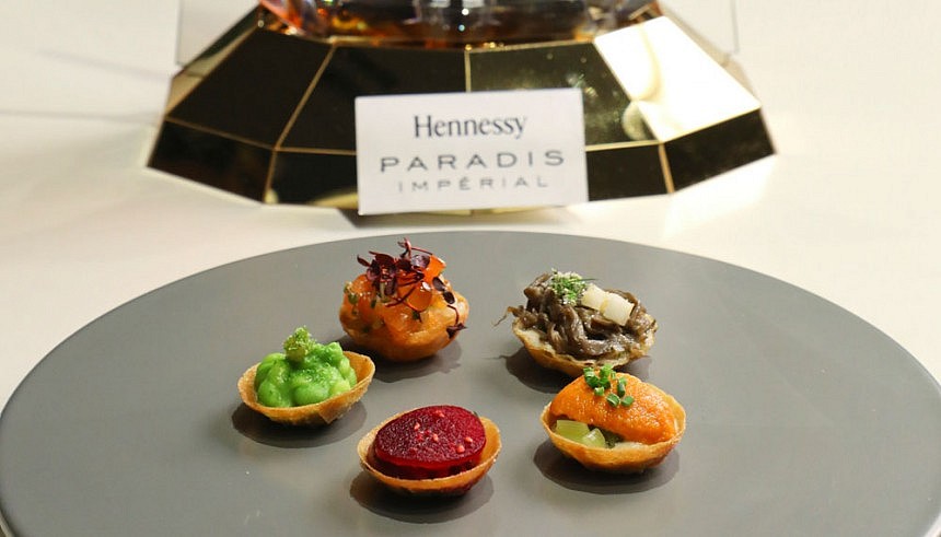 Chef Darren Chin expertly captures the essence of Hennessy Paradis ...