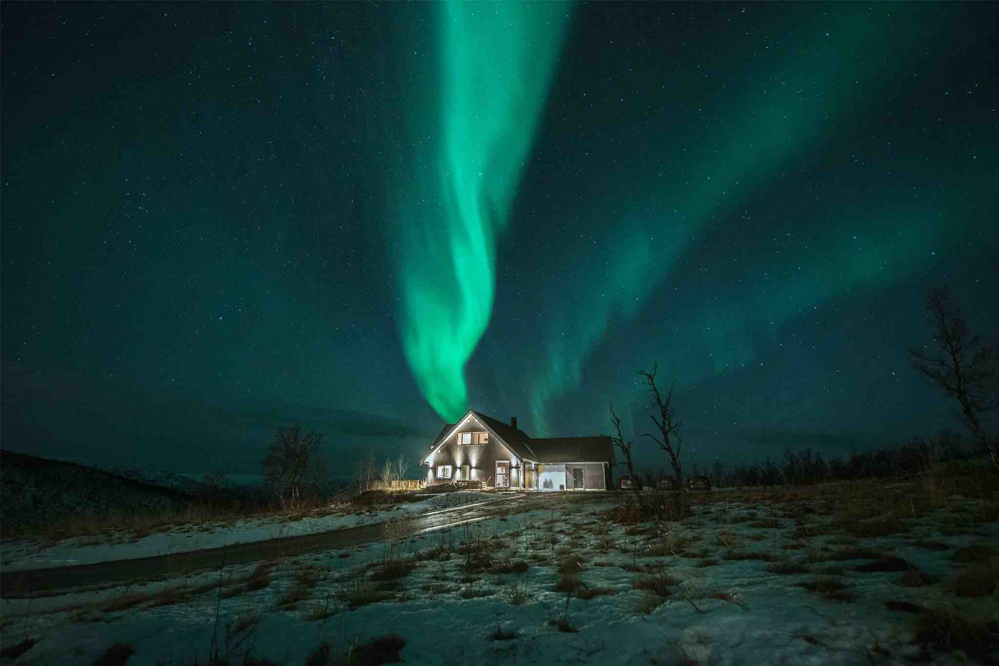 Kickoff your arctic adventure from warm and toasty Skaret Lodge, Norway ...