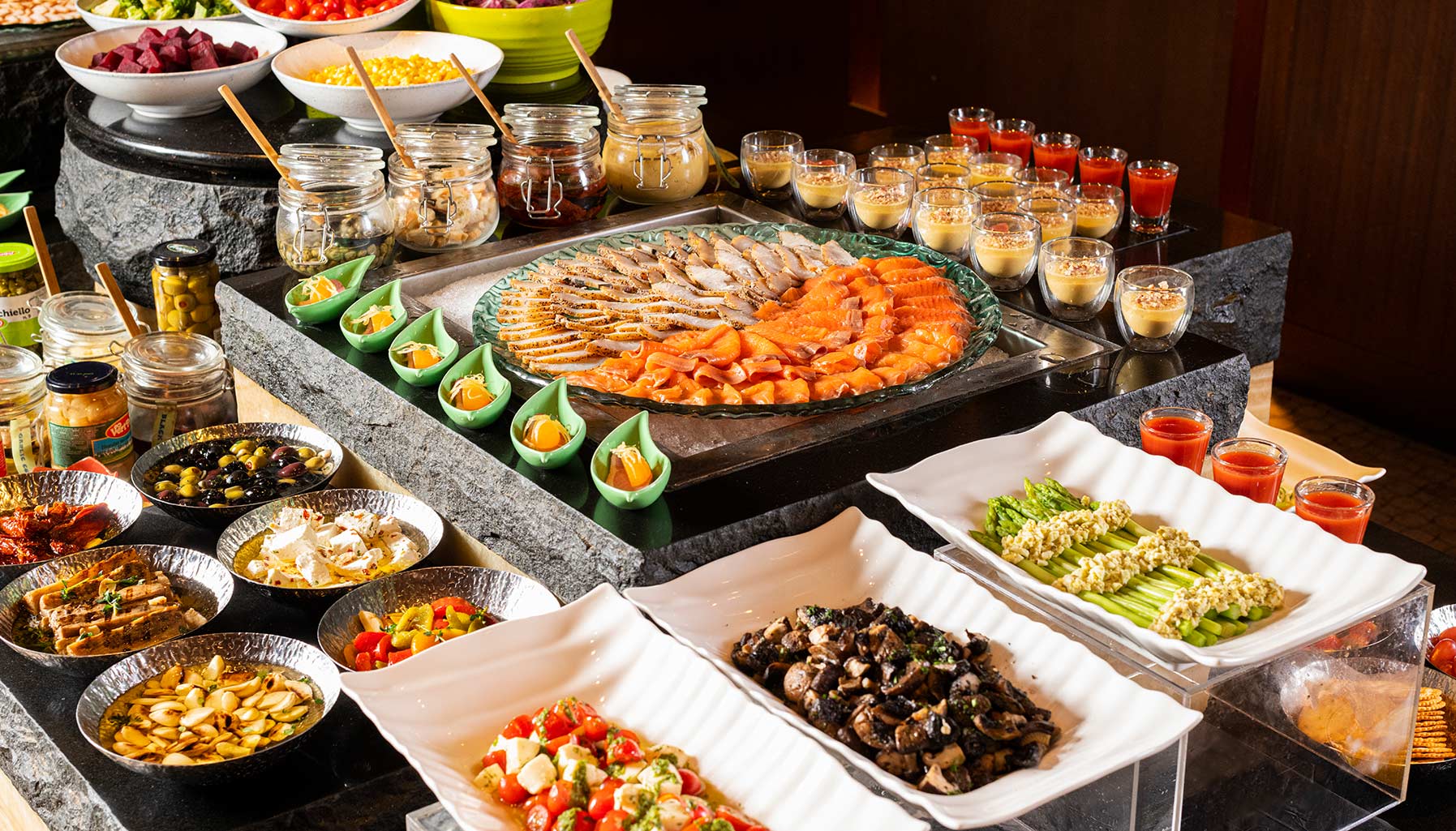 This New Buffet Is All About Premium Seafood | RobbReport Malaysia