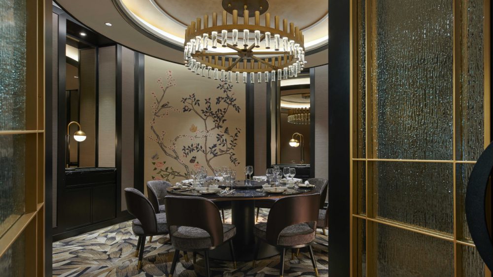 Li Yen Restaurant At The Ritz-Carlton KL Returns To Serve Their Famous ...