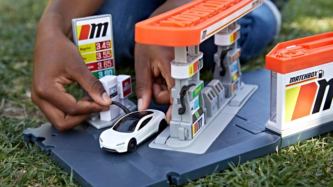 Matchbox Launches New Tesla Roadster Models Made From 99% Recycled ...
