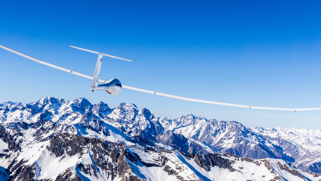 Create Your Own Adventures On The Alps, You Can Glide Through The Air ...