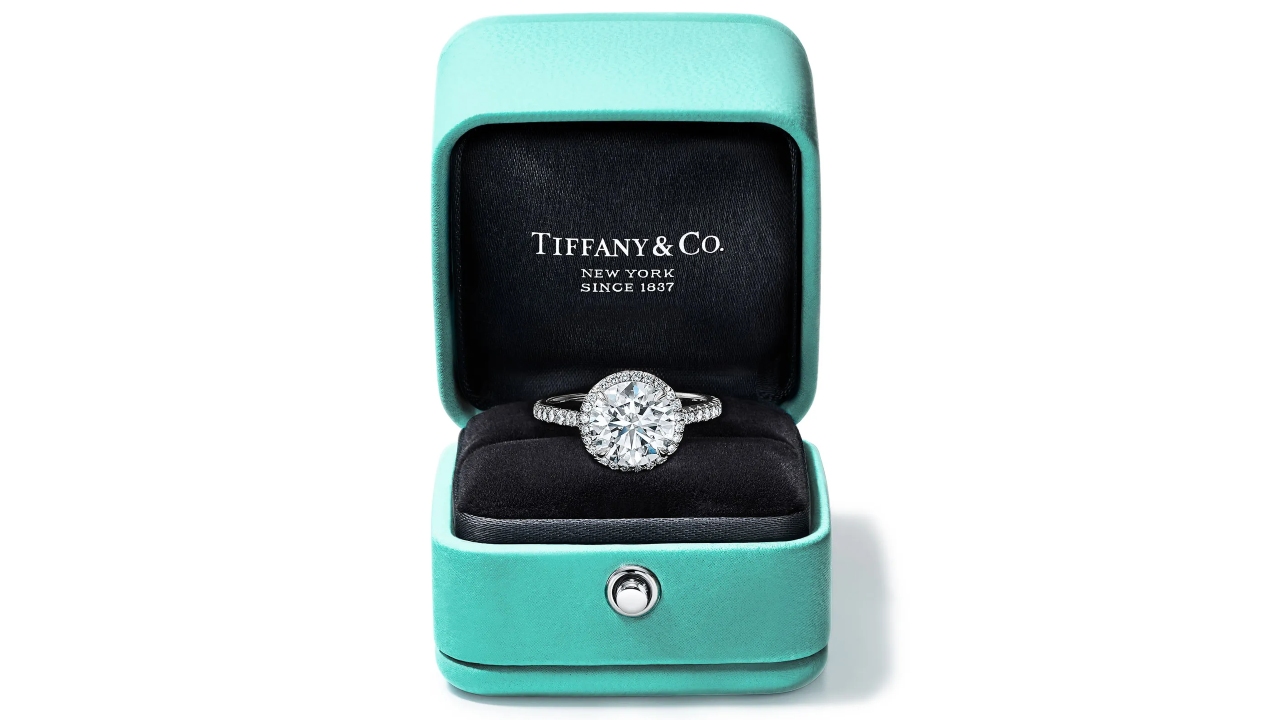 You Can Now Customise The Tiffany Blue Box When You Buy An Engagement ...