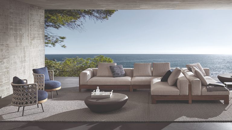Alicia Corbett Archives | Robb Report Malaysia