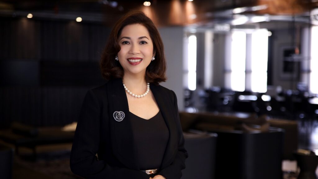 Power Individuals: Yong Su-Lin On Her Journey To Become Lendlease ...